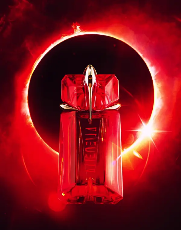 The Ultimate Guide To The Mugler Alien Perfumes | SOKI LONDON