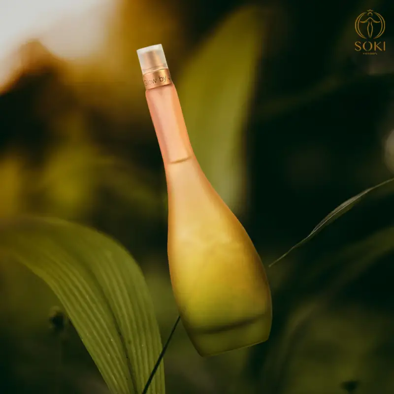 The Ultimate Guide To Jennifer Lopez’s JLo Glow Perfume Range | SOKI LONDON